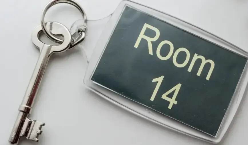 Hotel Room Security – Tips for assessing and improving hotel room lock ...