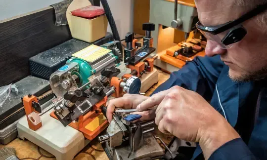 Car Key Replacement Services: A Lifesaver for Modern Drivers | Sure ...