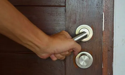 Guide about getting out of a locked house | Sure Lock & Key
