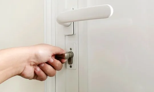What is a thumb turn lock? | Sure Lock & Key