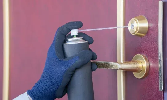 How to Get a Broken Key Out of a Lock: Expert Solutions